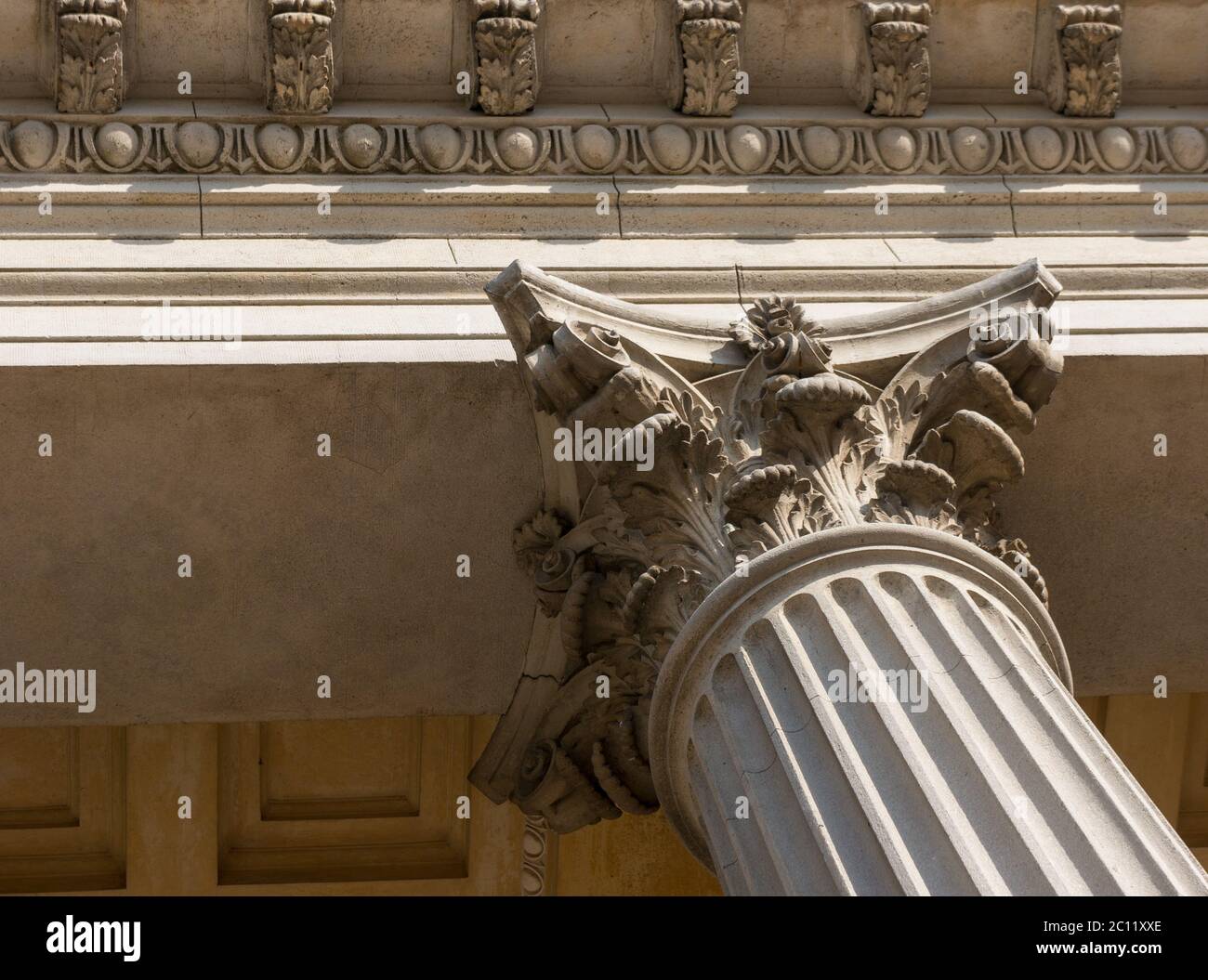 Ionian order hi-res stock photography and images - Alamy