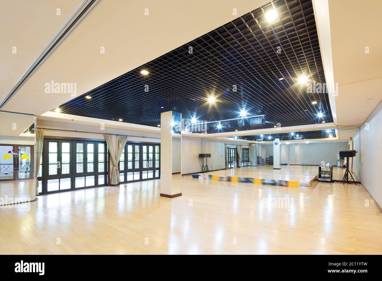 design and decoration of empty room in modern gym Stock Photo - Alamy