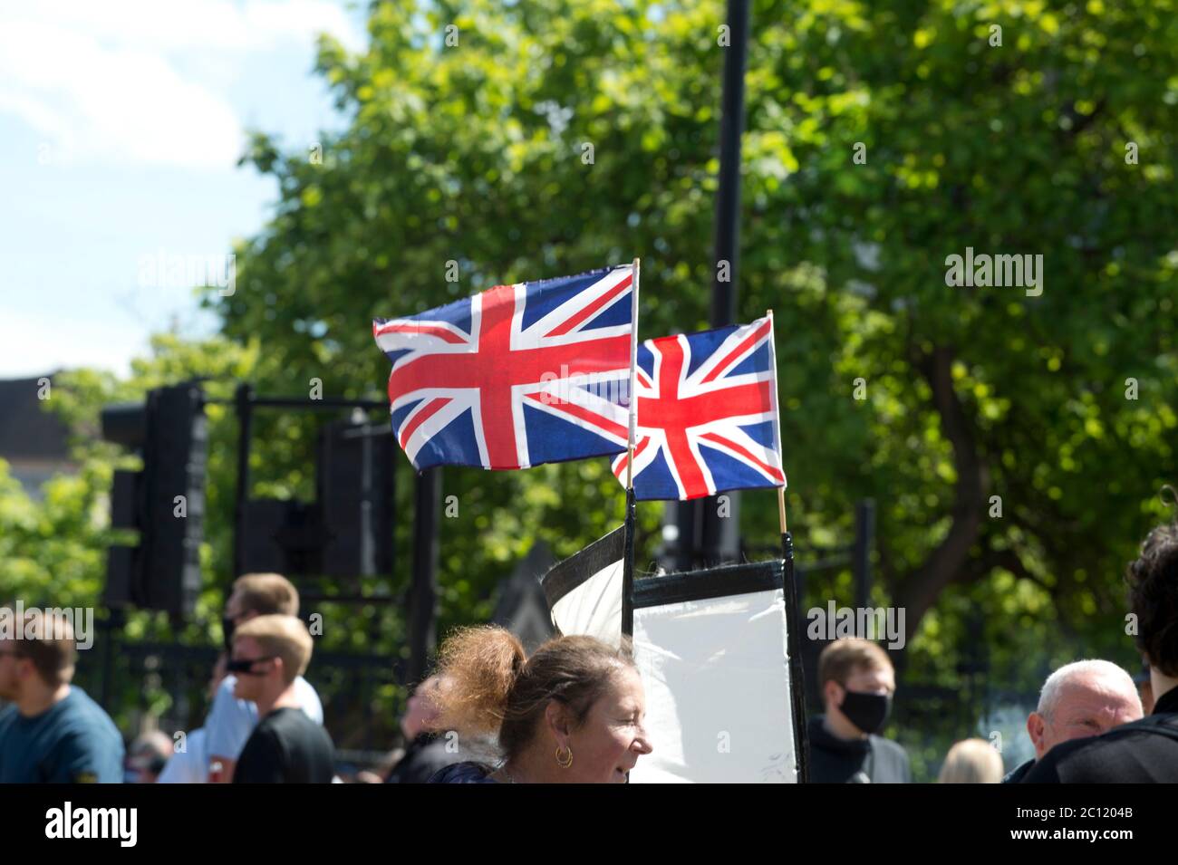 Protesters statue hi-res stock photography and images - Alamy