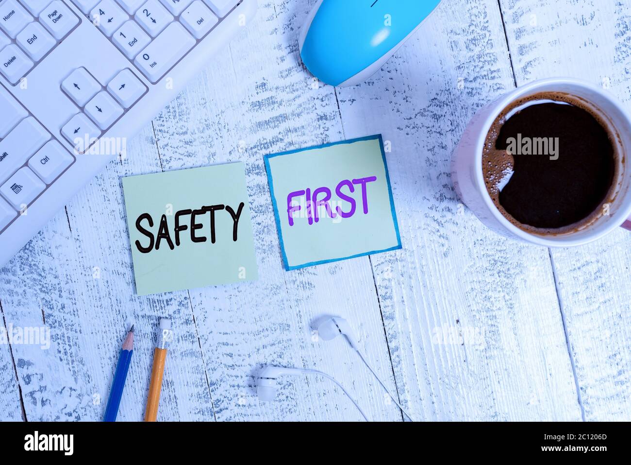 Firstaidkit hi-res stock photography and images - Alamy