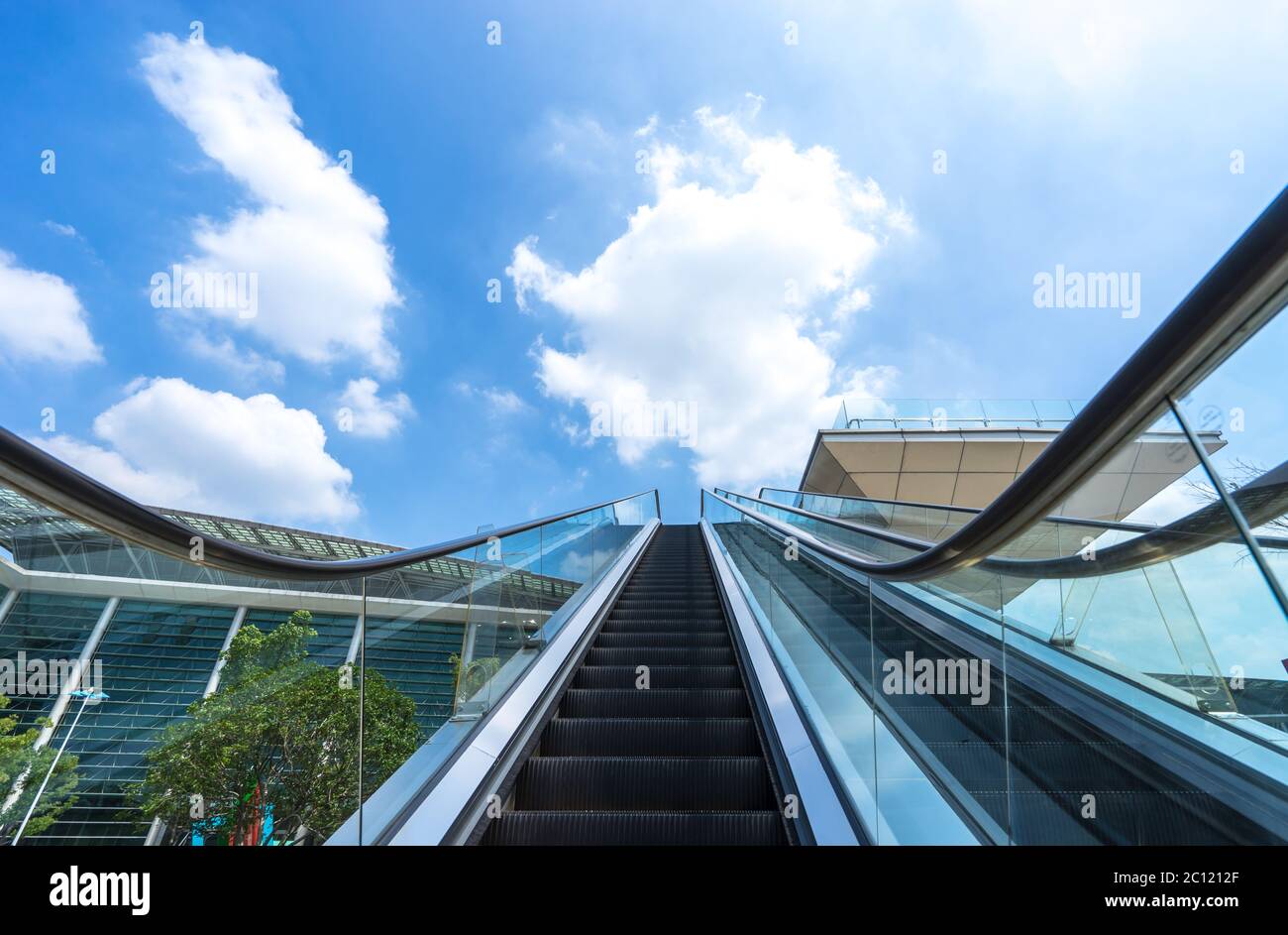 Escalator Top View High Resolution Stock Photography and Images - Alamy