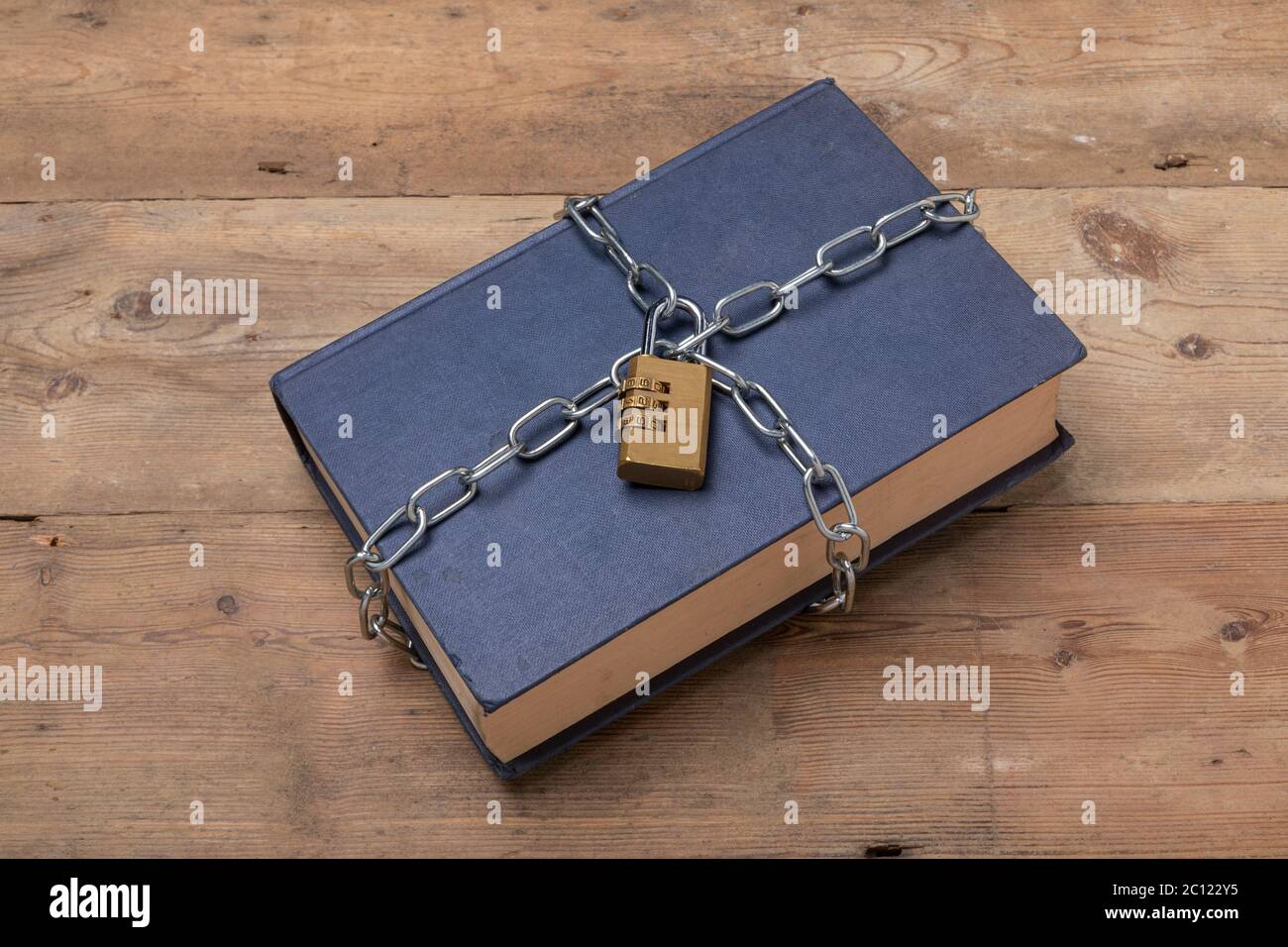 Secured by chain hi-res stock photography and images - Alamy
