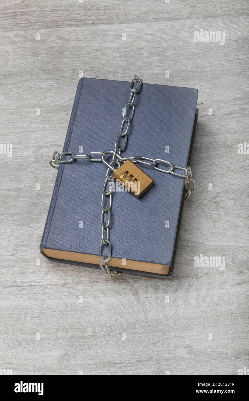 Secured by chain hi-res stock photography and images - Alamy