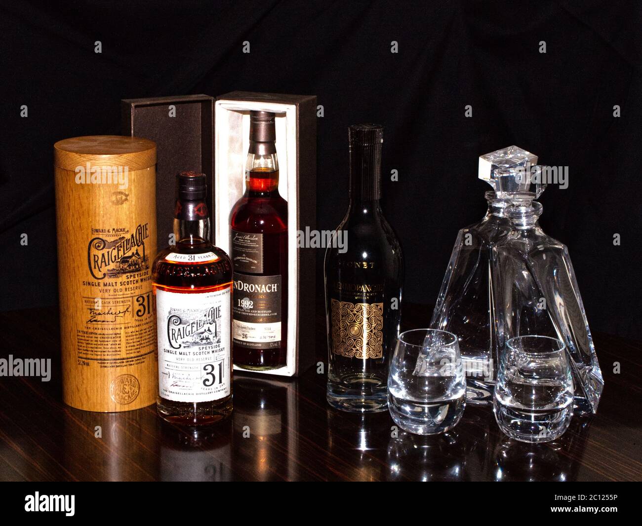 Whiskey display boxes hi-res stock photography and images - Alamy