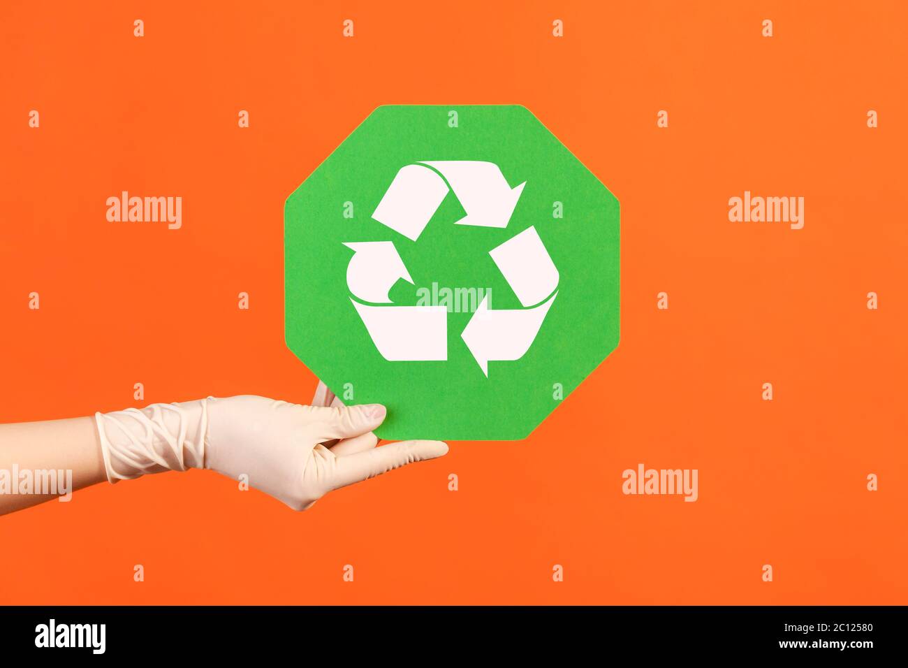 Surgical waste sustainability hi-res stock photography and images - Alamy