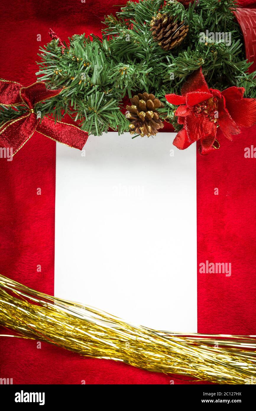 Christmas background blank note paper Top view Stock Photo - Alamy
