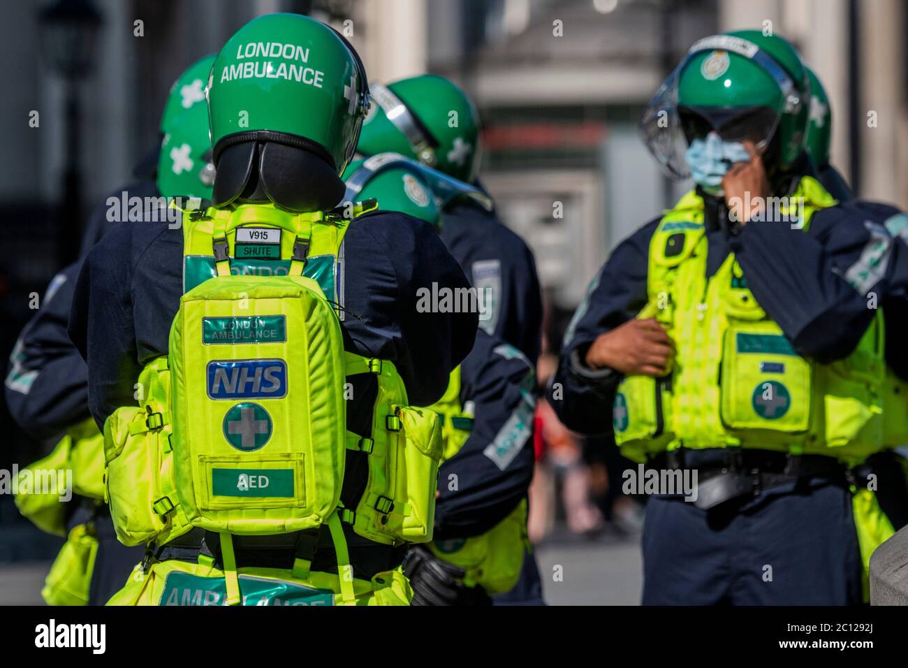 African american paramedic uk hi-res stock photography and images - Alamy