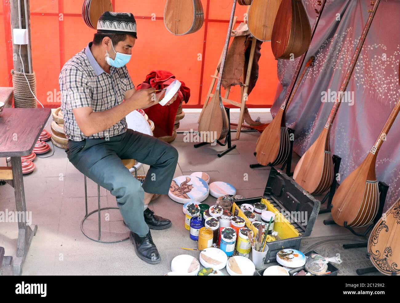 Wulumuqi hi-res stock photography and images - Alamy
