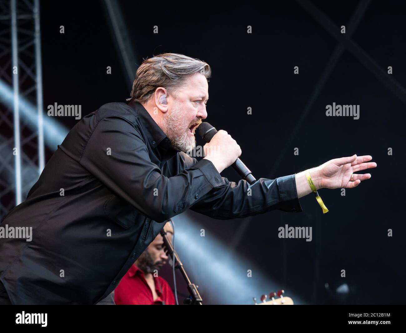 Elbow photo concert hi-res stock photography and images - Alamy