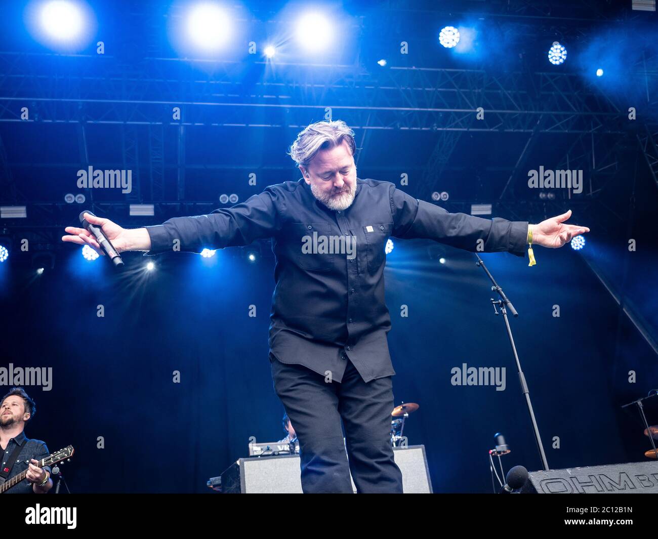 Elbow photo concert hi-res stock photography and images - Alamy