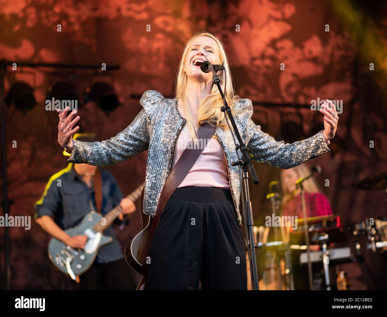 Tina dickow singer hi-res stock photography and images - Alamy