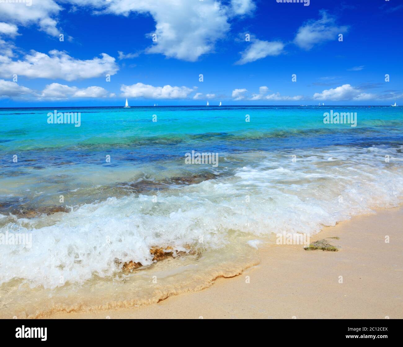 Caribbean waves hi-res stock photography and images - Alamy