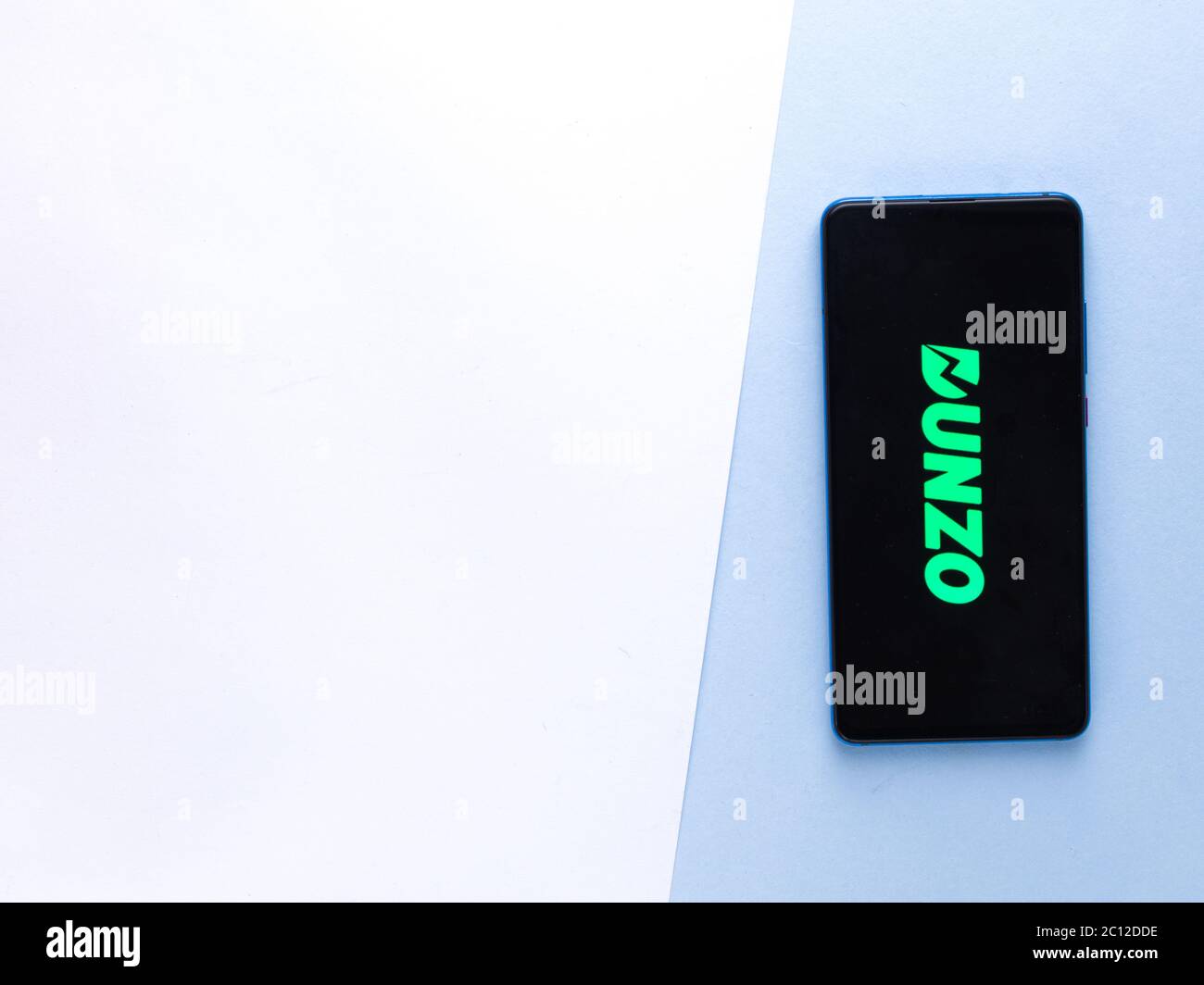 Dunzo logo hi-res stock photography and images - Alamy