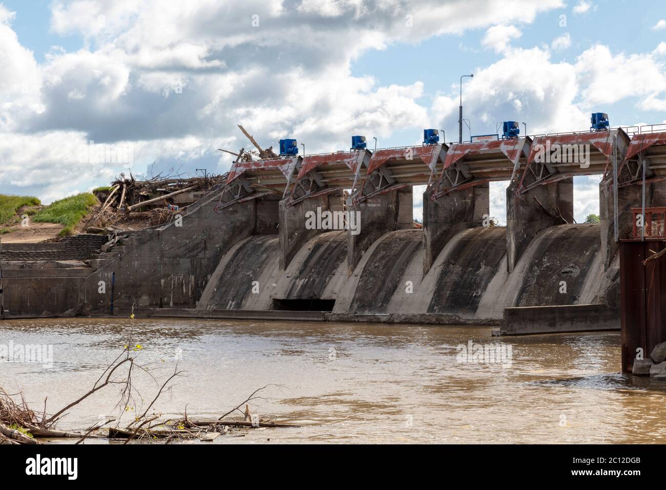 Damaged Hydroelectric dam, Sanford, MI USA. June 11, 2020, Dam broke ...