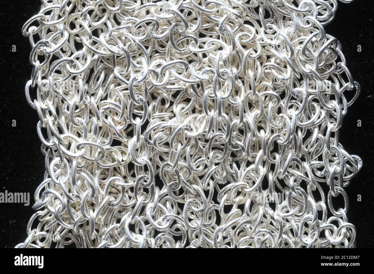 Silver Chain Texture Stock Photo - Alamy