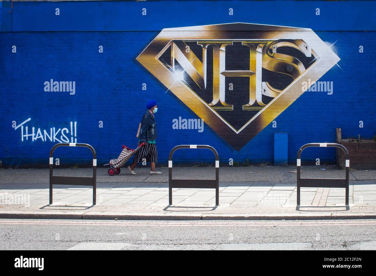 Nhs england logo hi-res stock photography and images - Alamy
