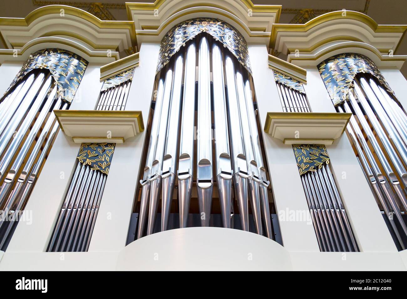 Pipe organ in the concert hall Stock Photo - Alamy
