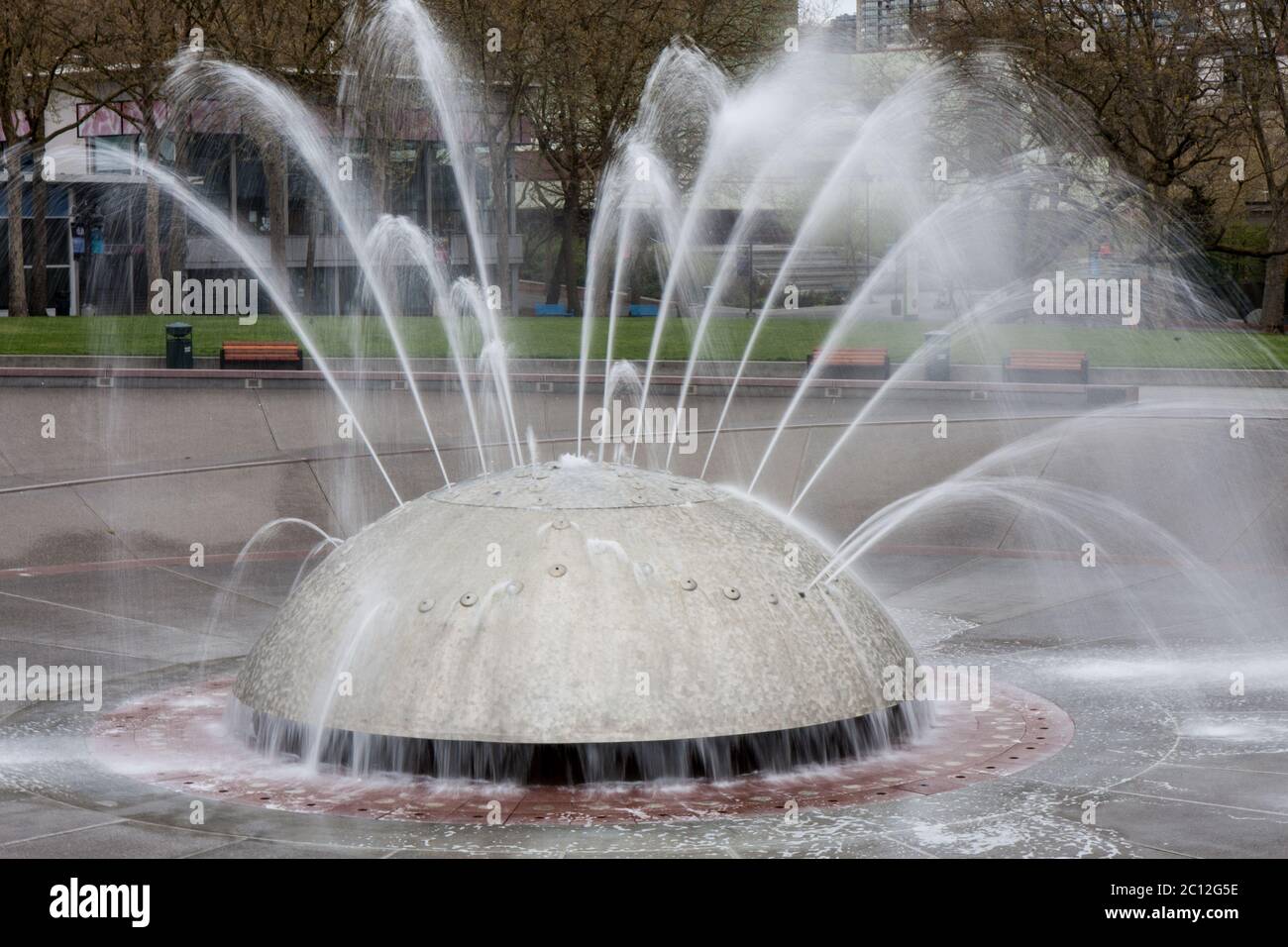Seattle center fountain hi-res stock photography and images - Alamy