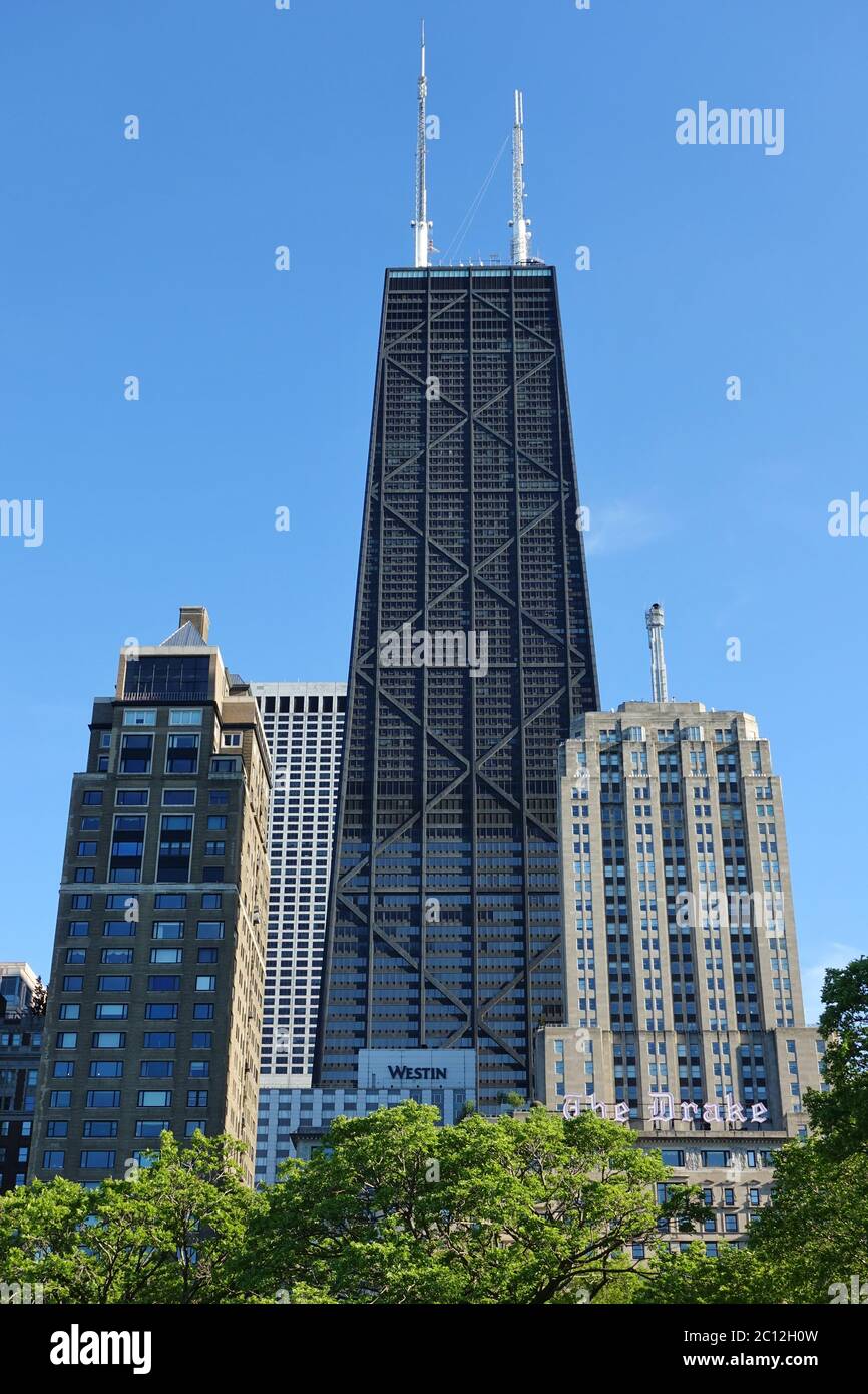 CHICAGO, IL -31 MAY 2020- View of the landmark John Hancock Center and ...