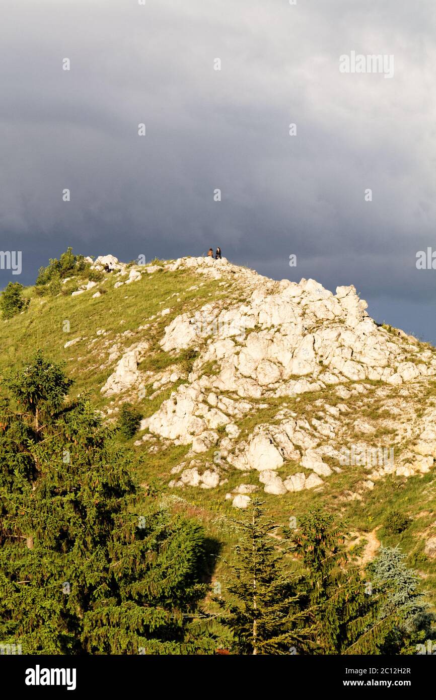 Hilly area hi-res stock photography and images - Alamy