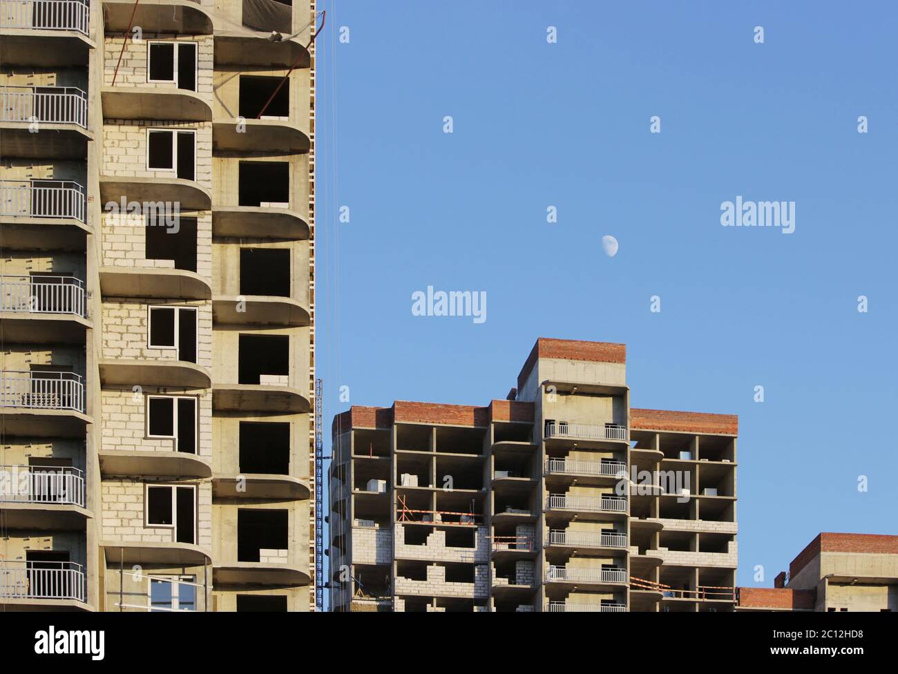 platform for taking heavy load with a crane in the construction multi ...