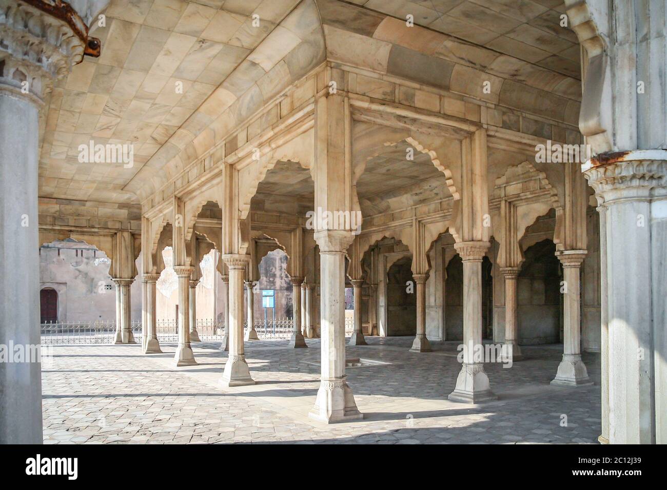 Mosque Interior, Lahore Stock Photo - Alamy