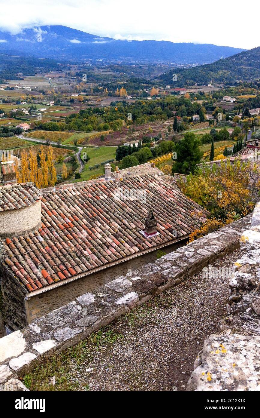 Village of le crestet hi-res stock photography and images - Alamy