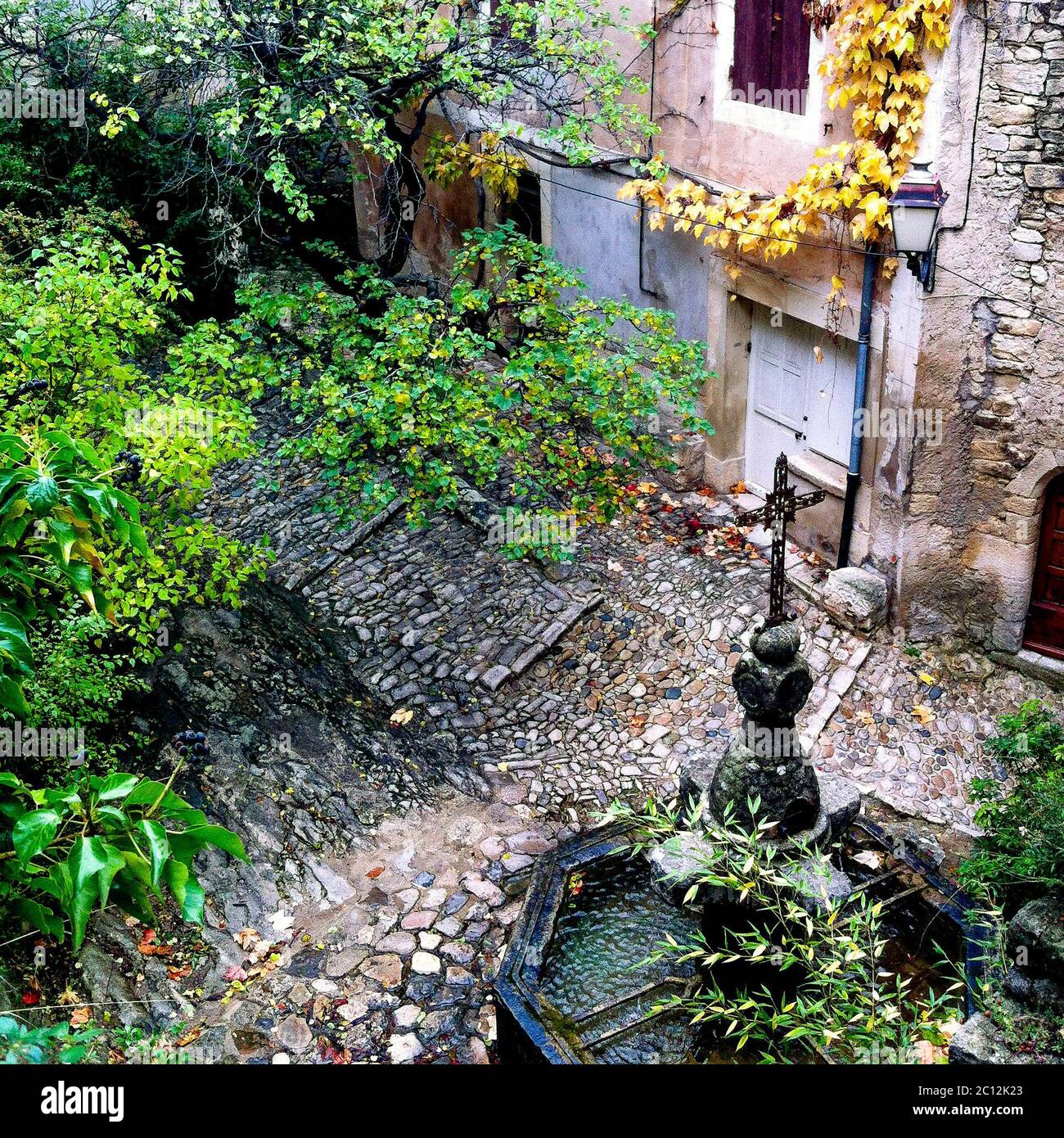 Village of le crestet hi-res stock photography and images - Alamy