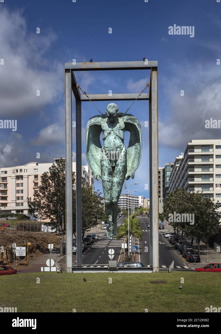 THE HANGING ANGEL STATUE, FUNCHAL Stock Photo - Alamy