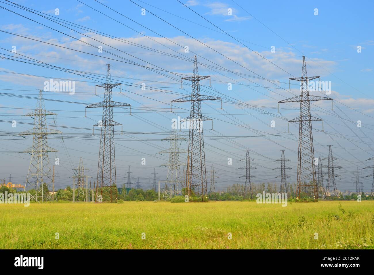 Power in the countryside hi-res stock photography and images - Alamy