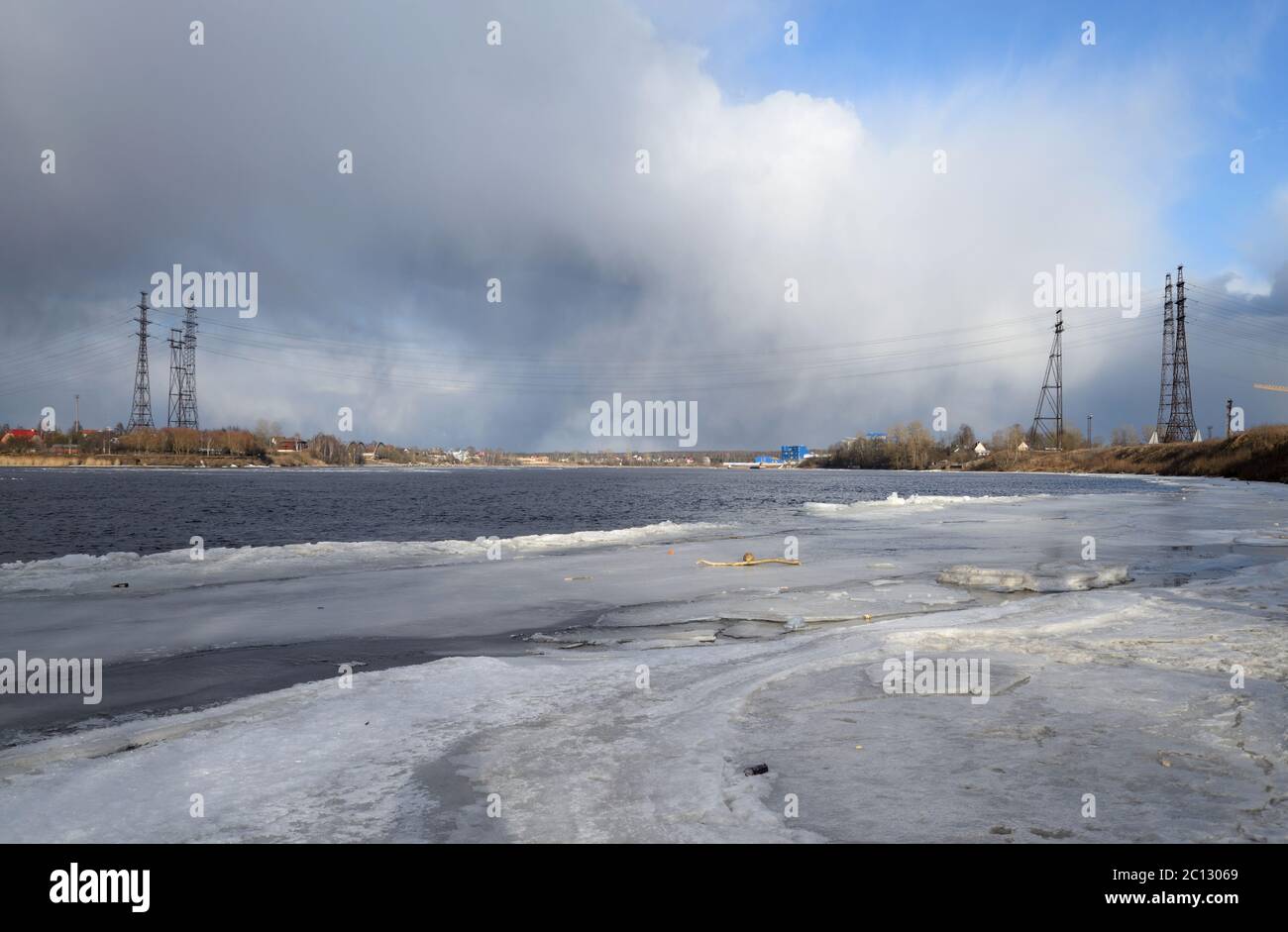 Frozen neva st petersburg sunny day hi-res stock photography and images ...