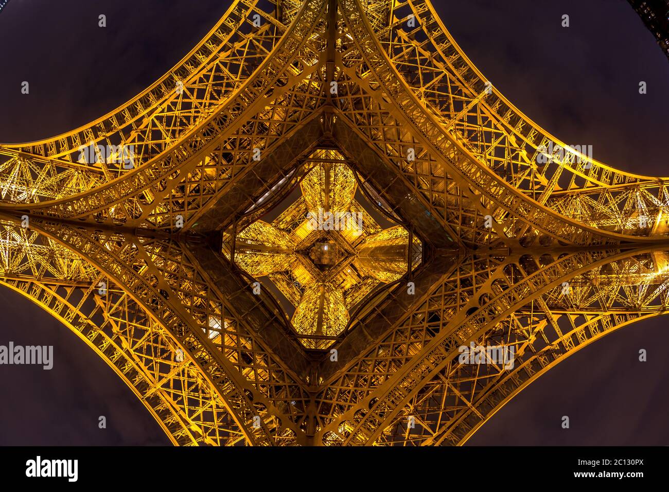 Eiffel Tower Paris Dusk Stock Photo - Alamy Eiffel Tower Paris Dusk Stock Photo - Alamy