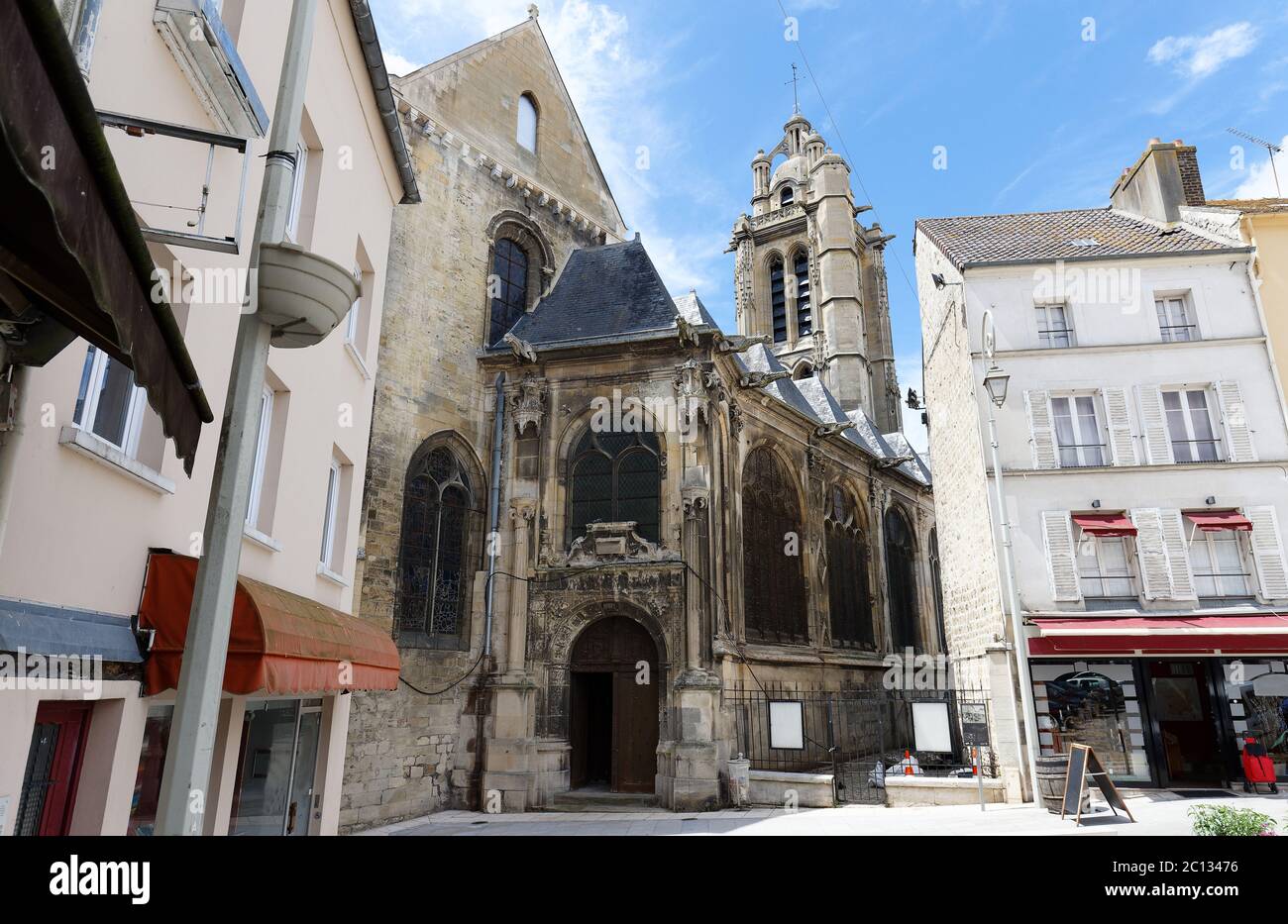Pontoise cathedral hi-res stock photography and images - Alamy