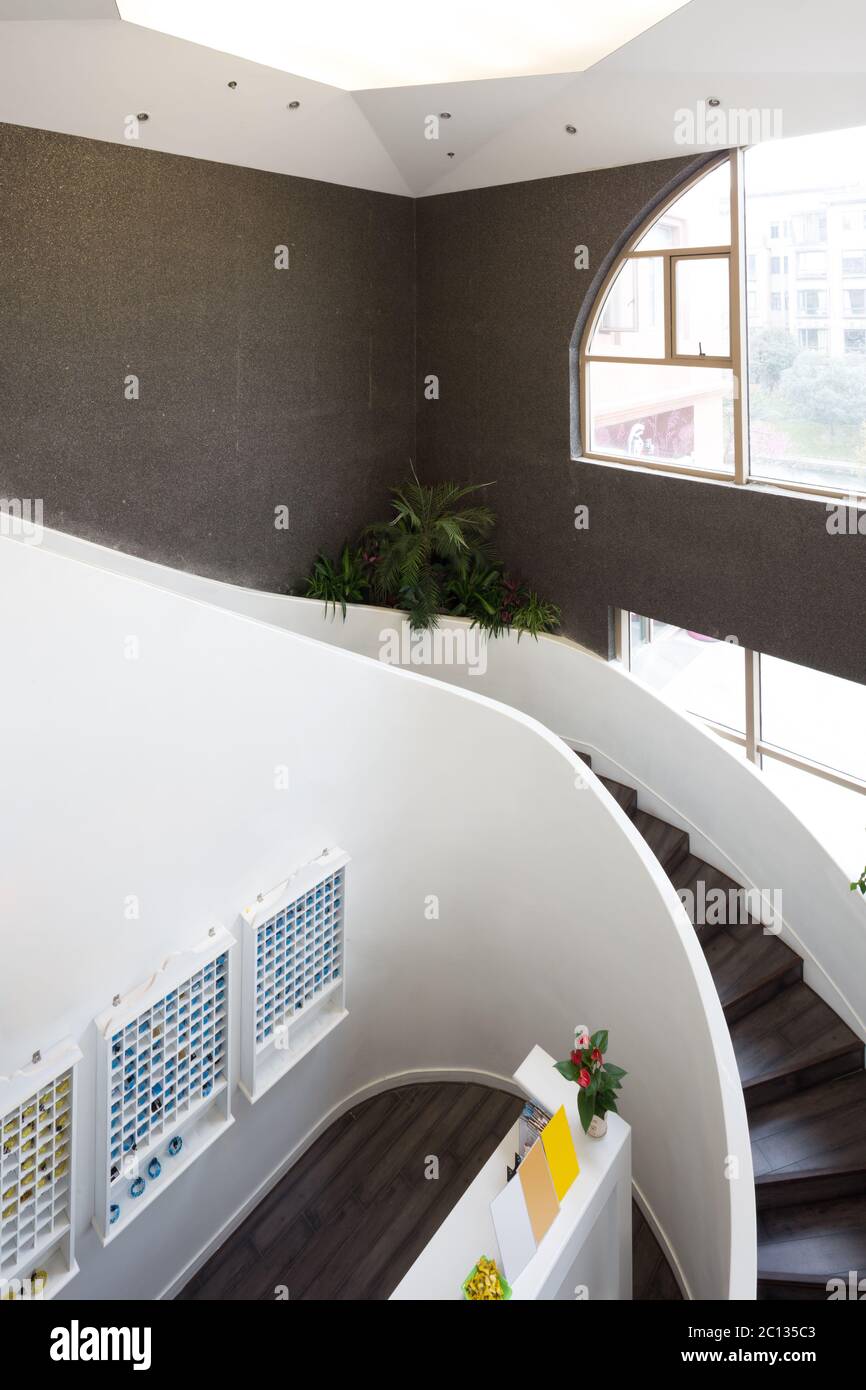 Modern counter hi-res stock photography and images - Alamy