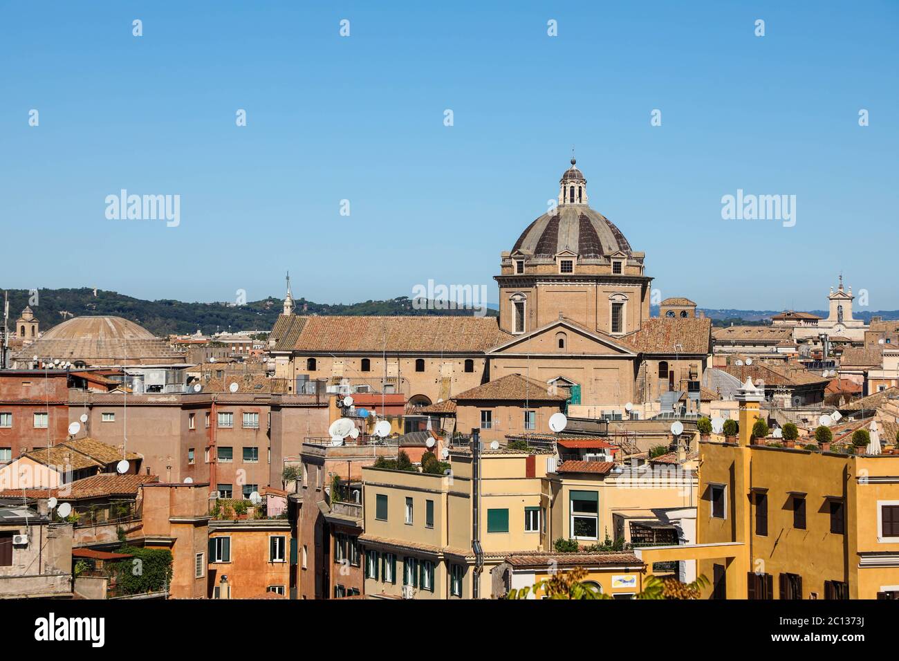 Cityscape of the rooftops in Rome Stock Photo - Alamy