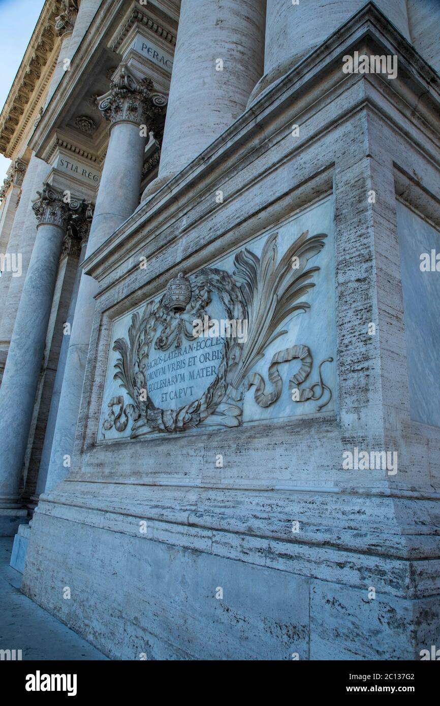 Close up of the pillars of the Basilica di San Giovanni in Laterano ...