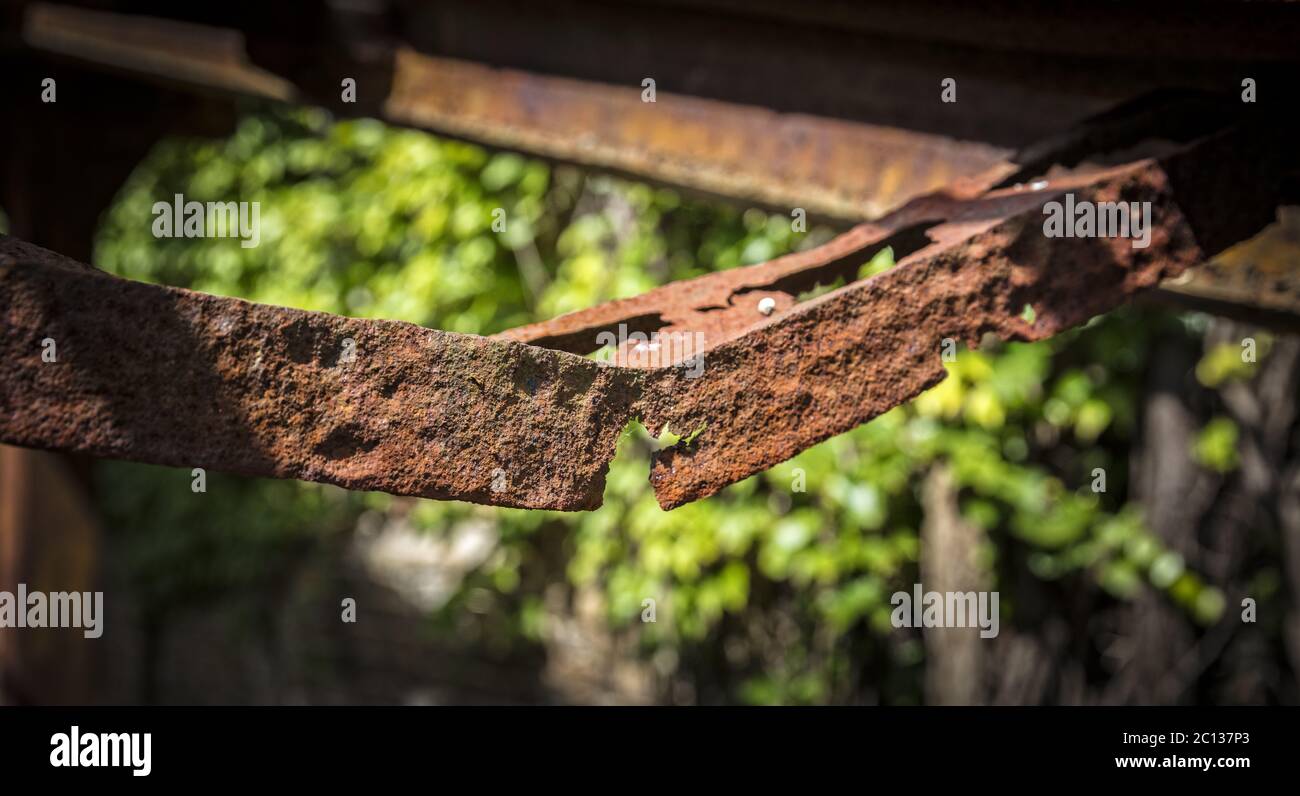 Breaking point hi-res stock photography and images - Alamy