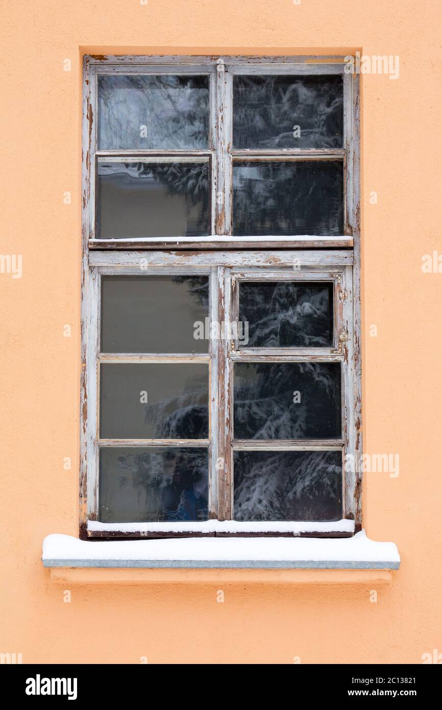 Snow on a window sill Stock Photo - Alamy