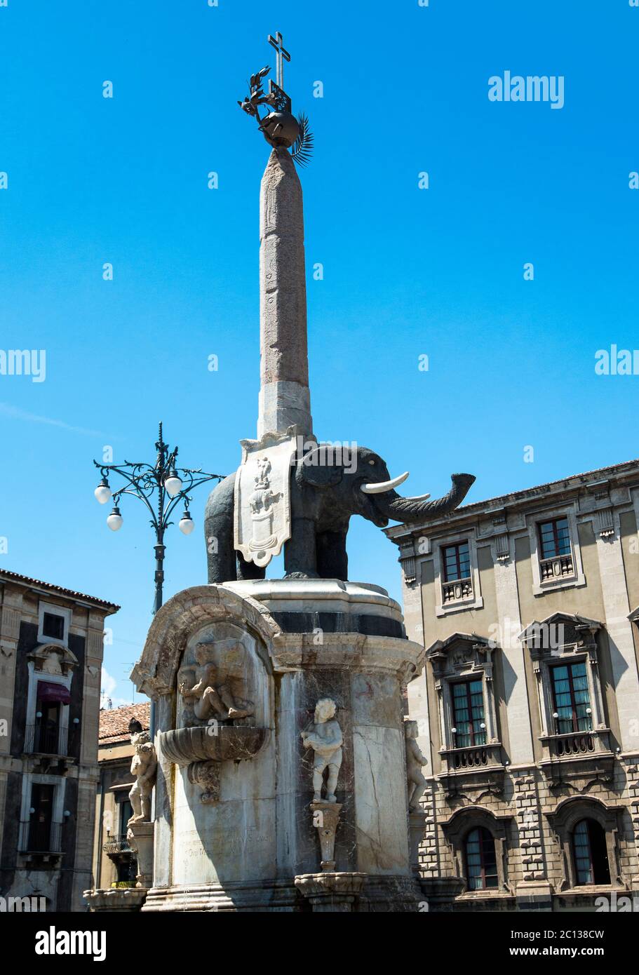 Elephant chapel hi-res stock photography and images - Alamy