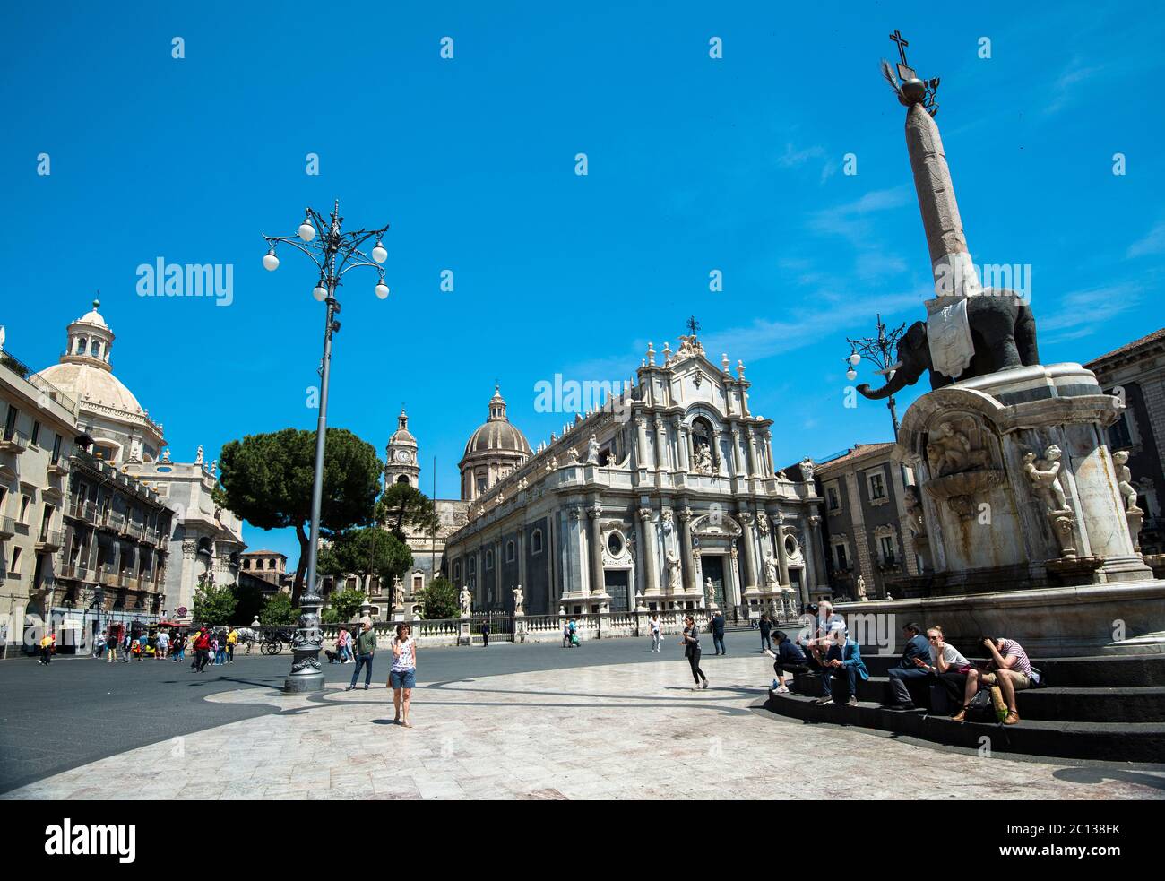 Piazza del Duomo with the Cathedral of Saint Agatha and Elephant ...