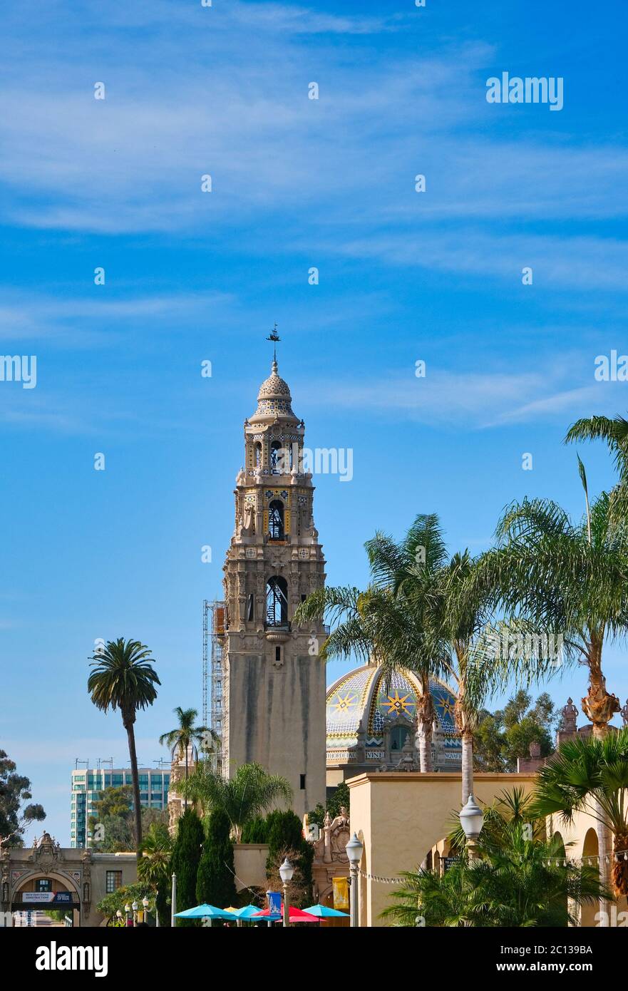 California tower in balboa park hi-res stock photography and images - Alamy