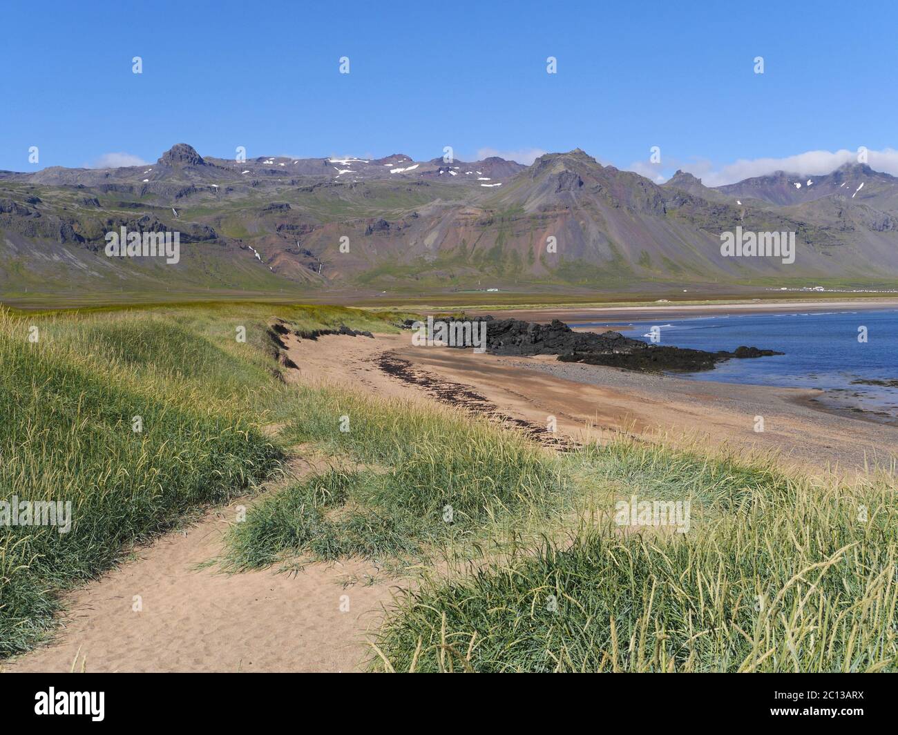 Volcanic sandy beach hi-res stock photography and images - Alamy