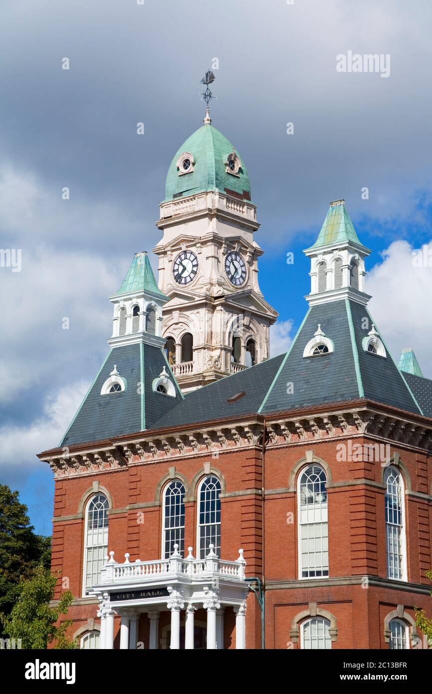 Gloucester city hall cape ann greater boston area hi-res stock ...