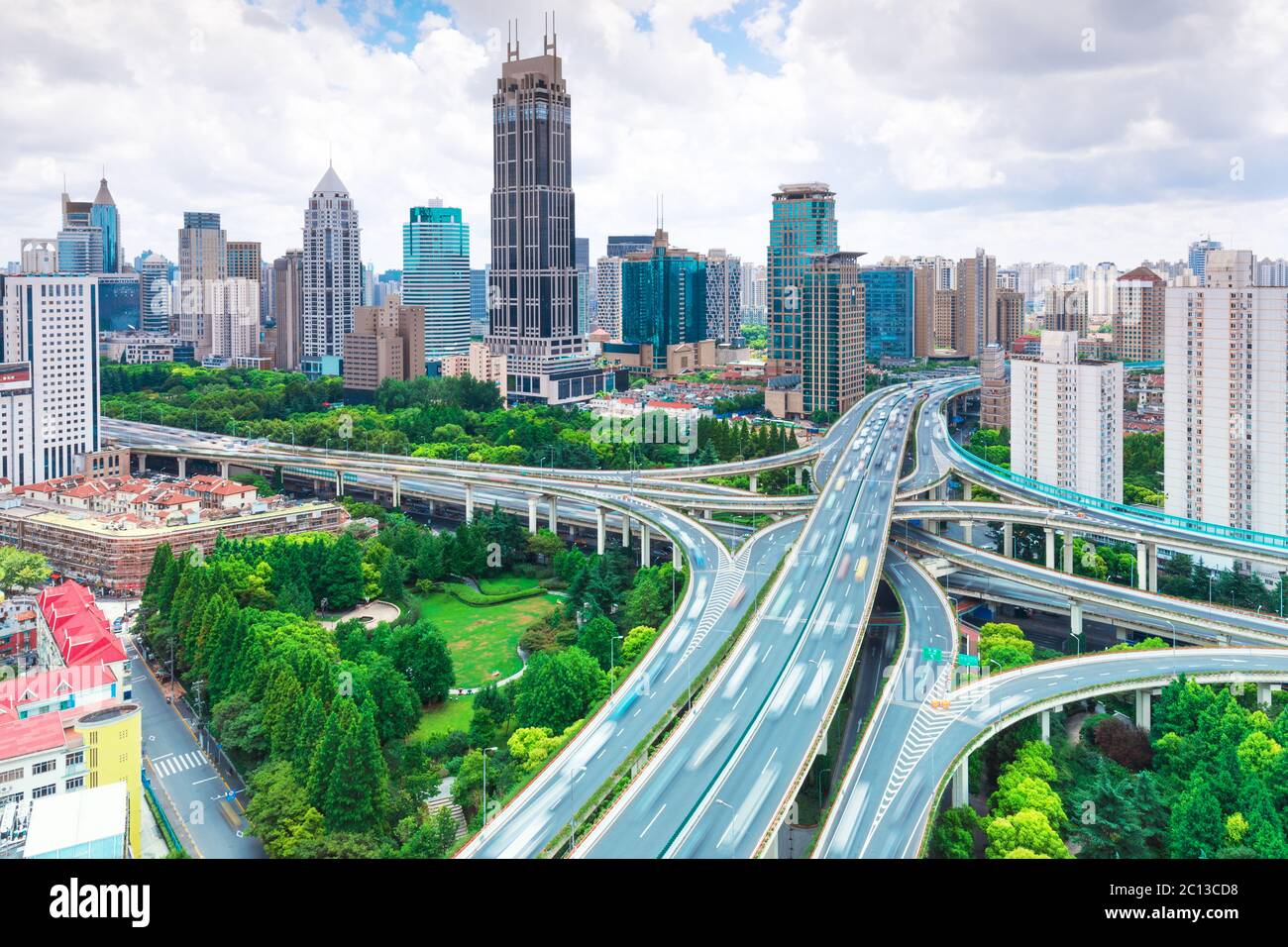 busy highway through midtown of modern city Stock Photo - Alamy