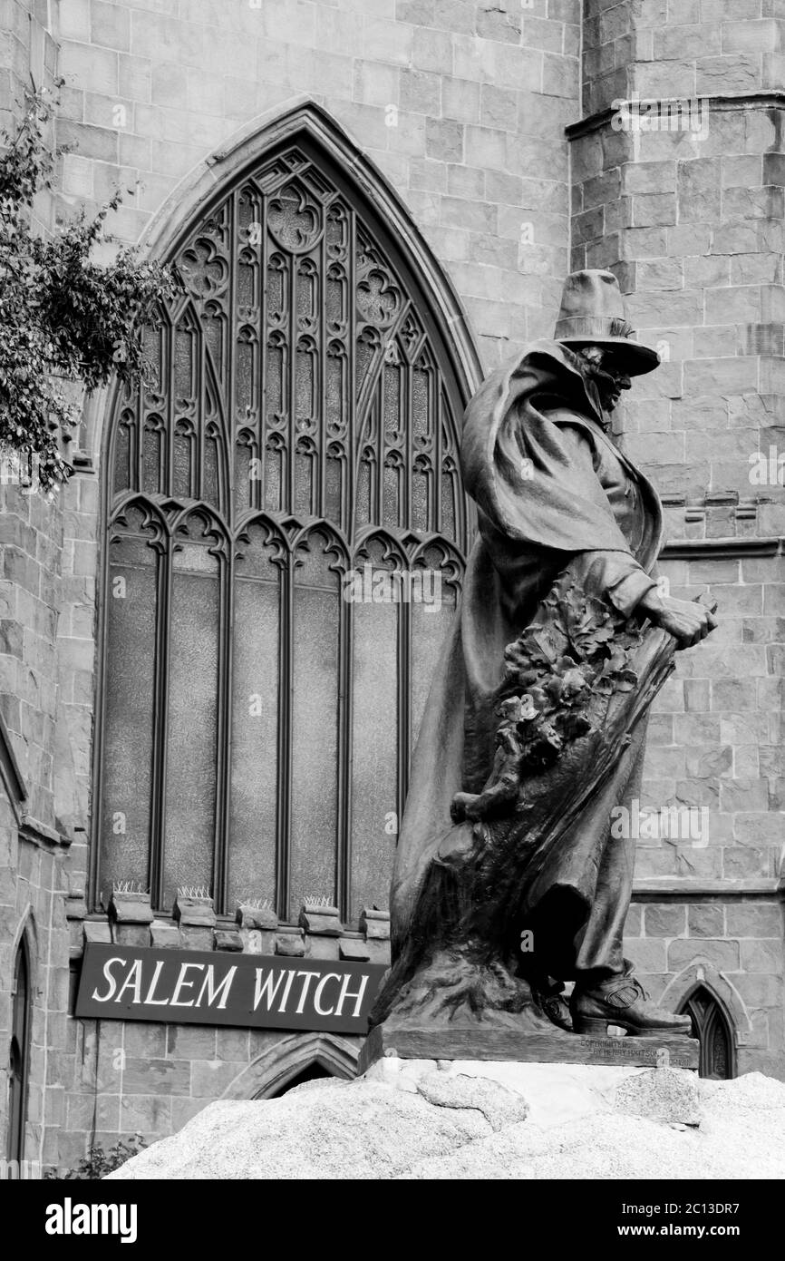 Witch history museum salem Black and White Stock Photos & Images - Alamy