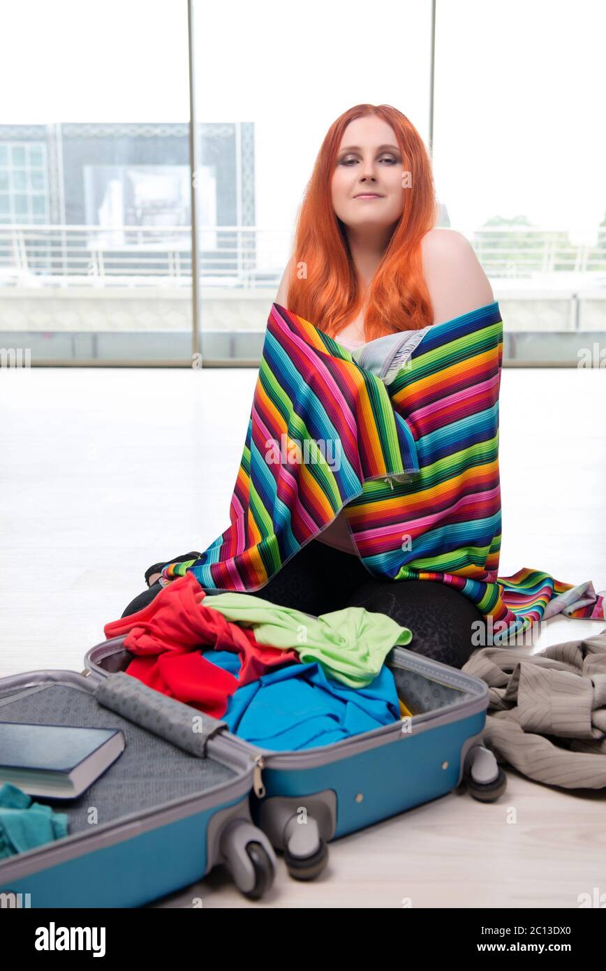 Packing for holiday stress hi-res stock photography and images - Alamy