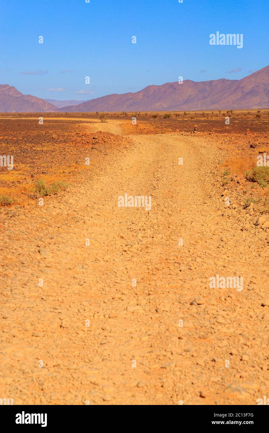 Sand road in the Moroccan desert Stock Photo - Alamy