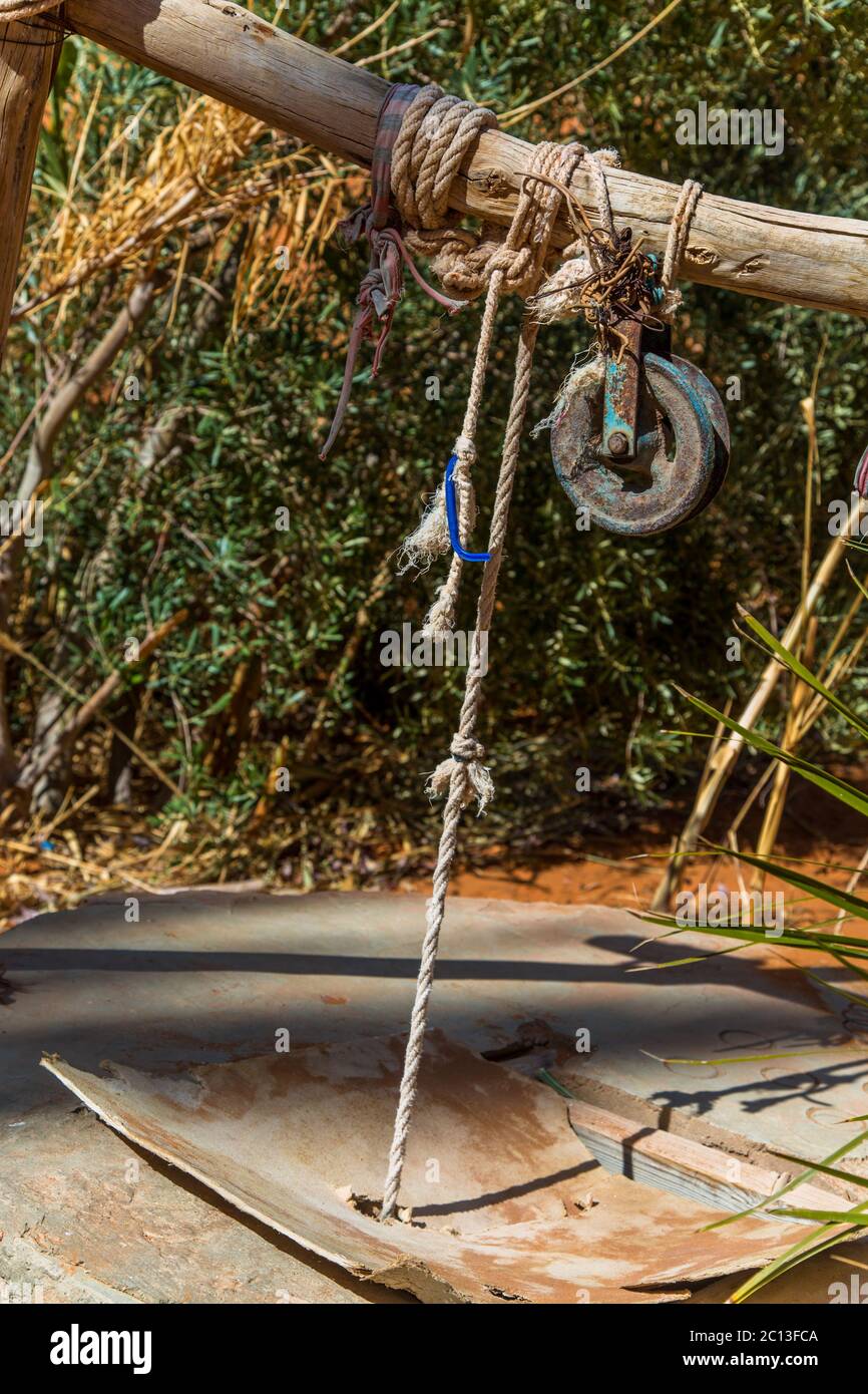 Water well in Sahara Desert Stock Photo - Alamy