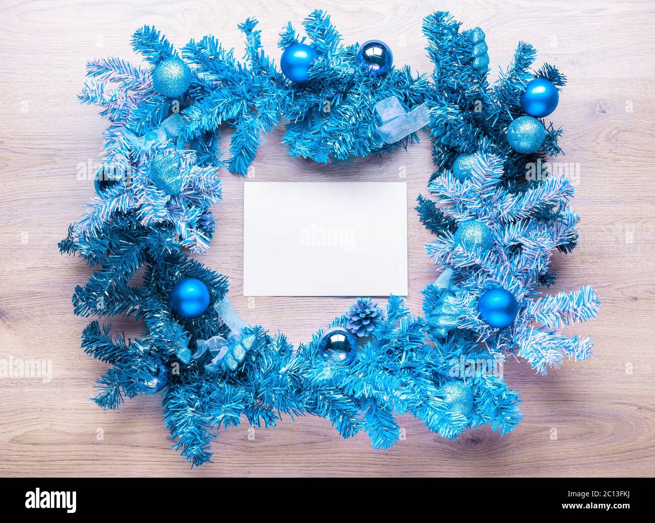 Blank card on tree hi-res stock photography and images - Alamy