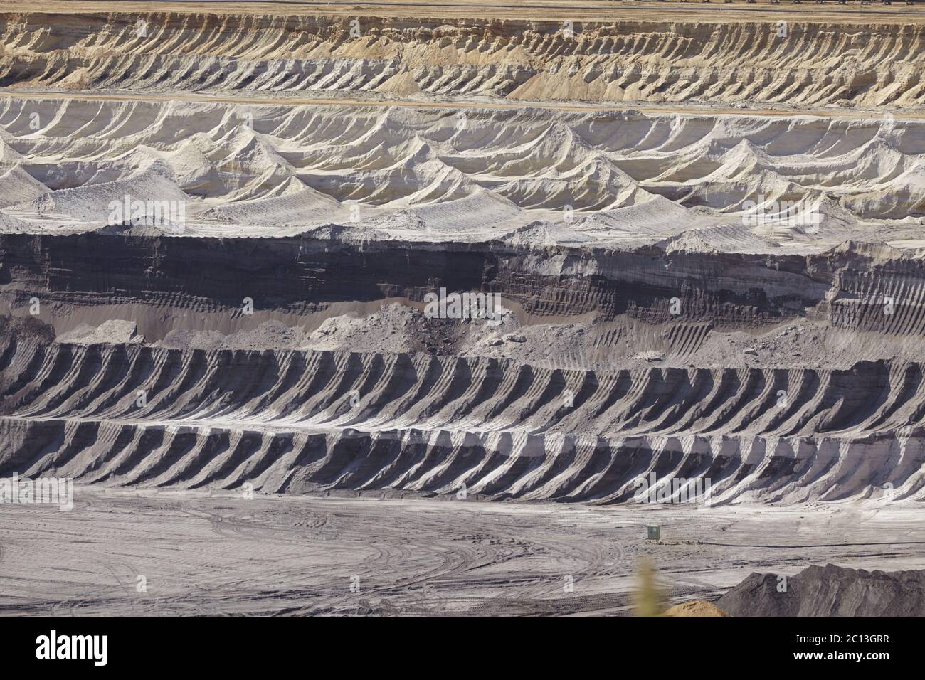 Earth layers hi-res stock photography and images - Alamy